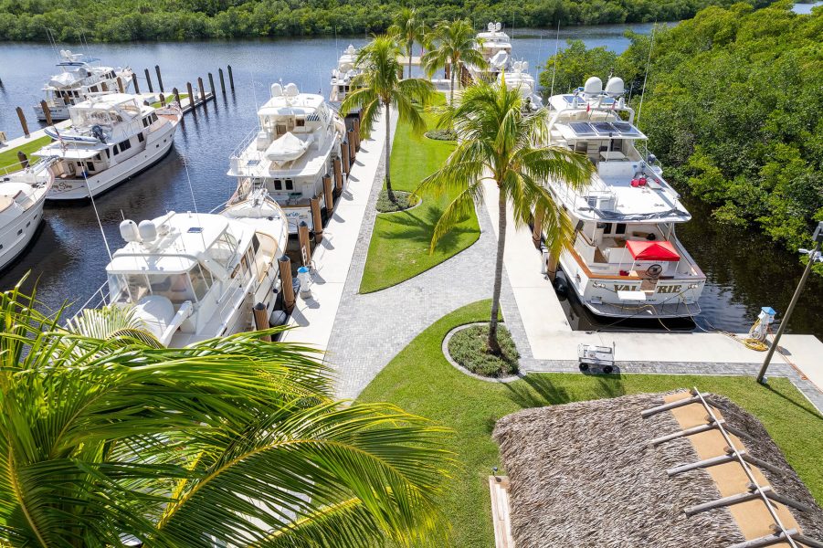Burr Yacht Sales in Stuart, Florida - Burr Yacht Sales