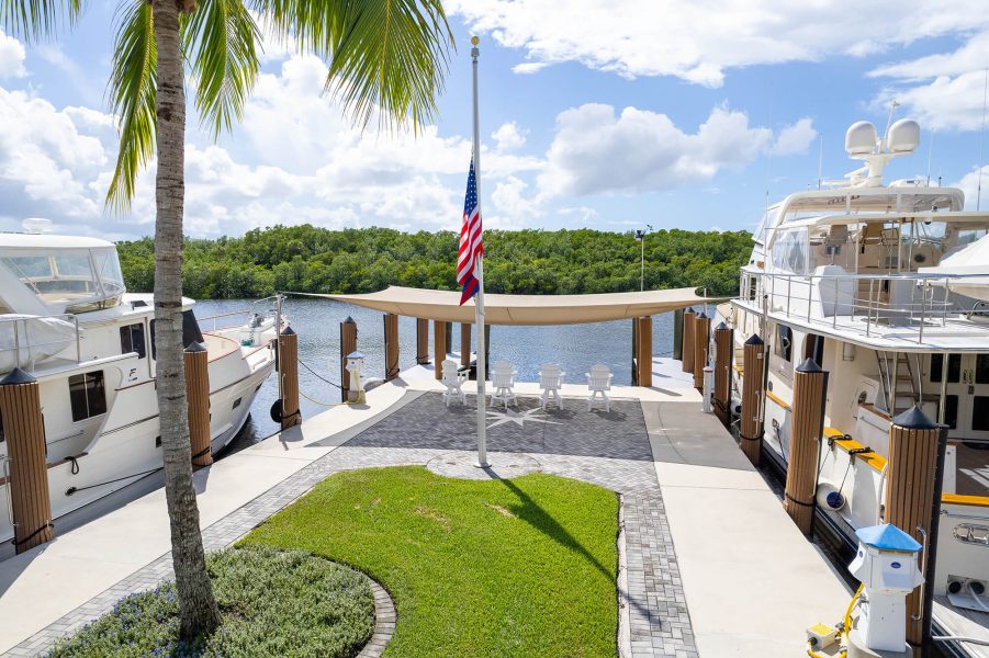 Burr Yacht Sales in Stuart, Florida - Burr Yacht Sales