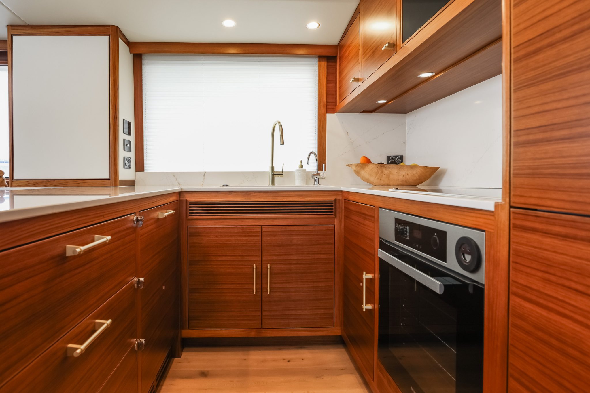 Fleming 85 Motoryacht For Sale - Burr Yacht Sale, Inc.